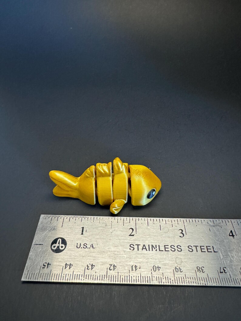 Fiona the Fidget Fish – 3D Printed Flexible Fish Fidget Toy (keychain ...