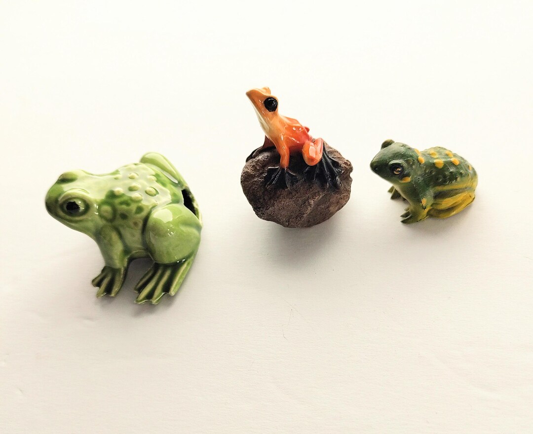 Vintage Small Frog Figurines Instant Collection - Etsy