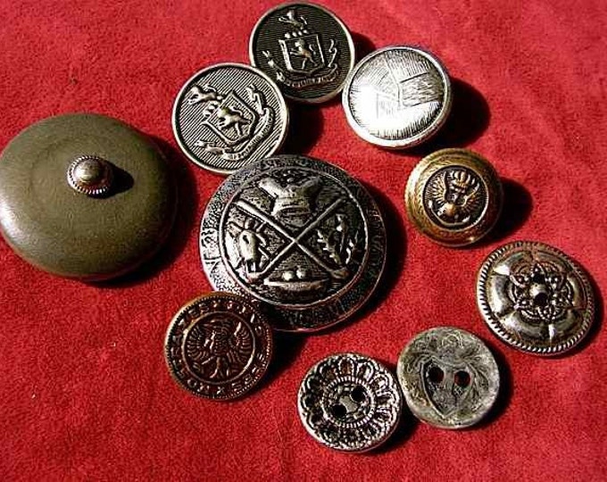 10 Antique and Vintage Metal Buttons 1700s Victorian Military WERE 26 ...