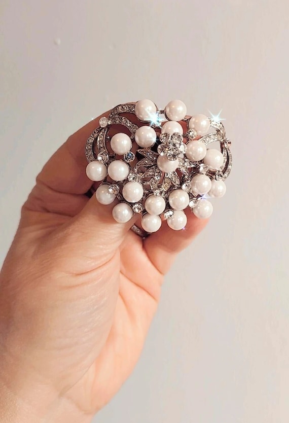 Pearl and rhinestone - Gem