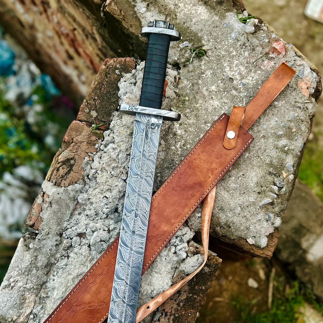 Real Medieval Viking Damascus Steel Handmade Sword With Leather ...