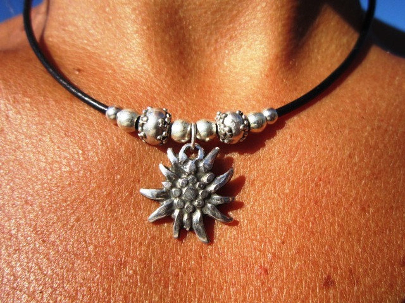 Edelweiss flower choker minimalist necklace Women's | Etsy