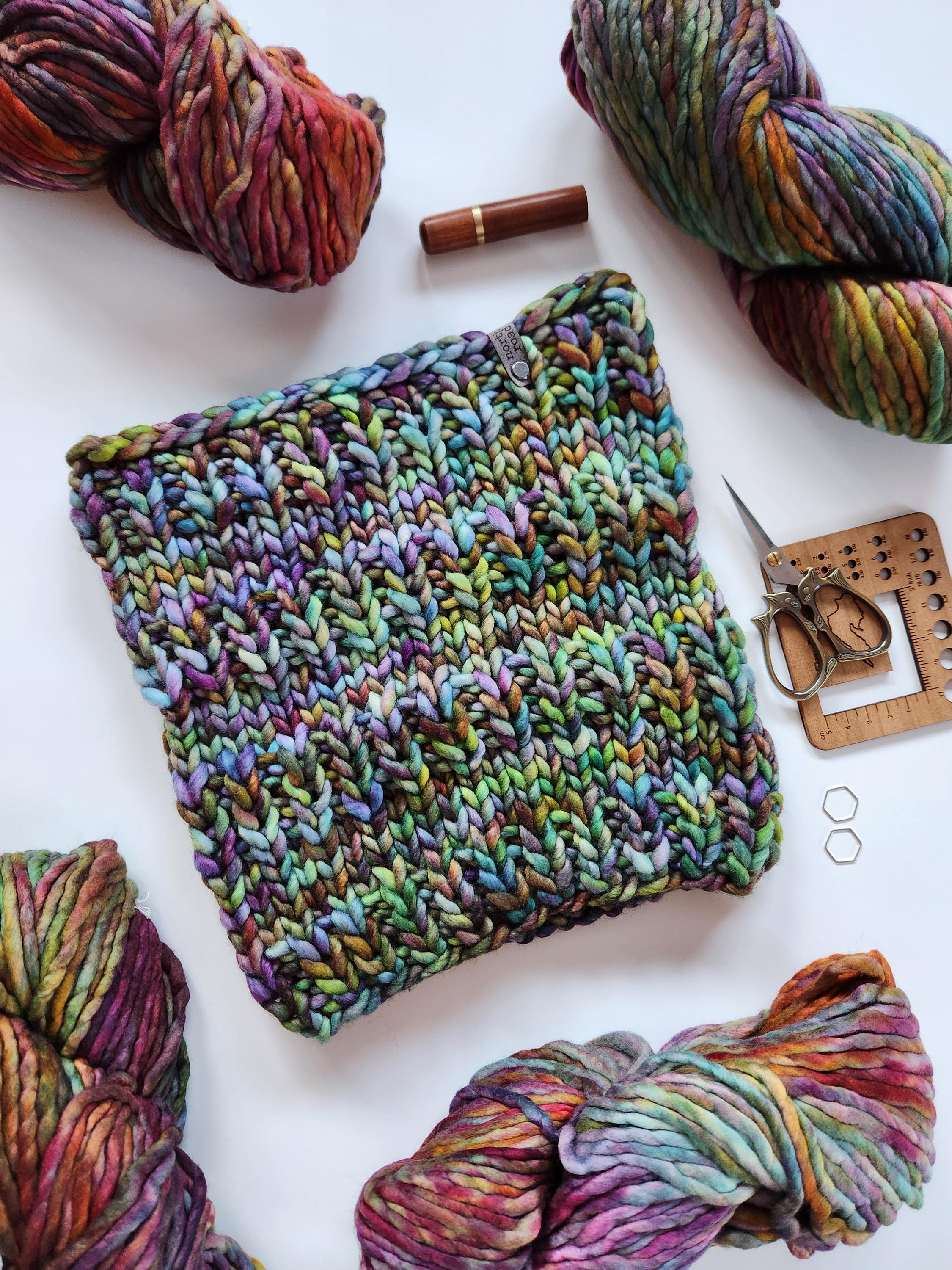KNITTING PATTERN - the Big Squishy Cowl, Super Bulky Knit Neck Scarf ...