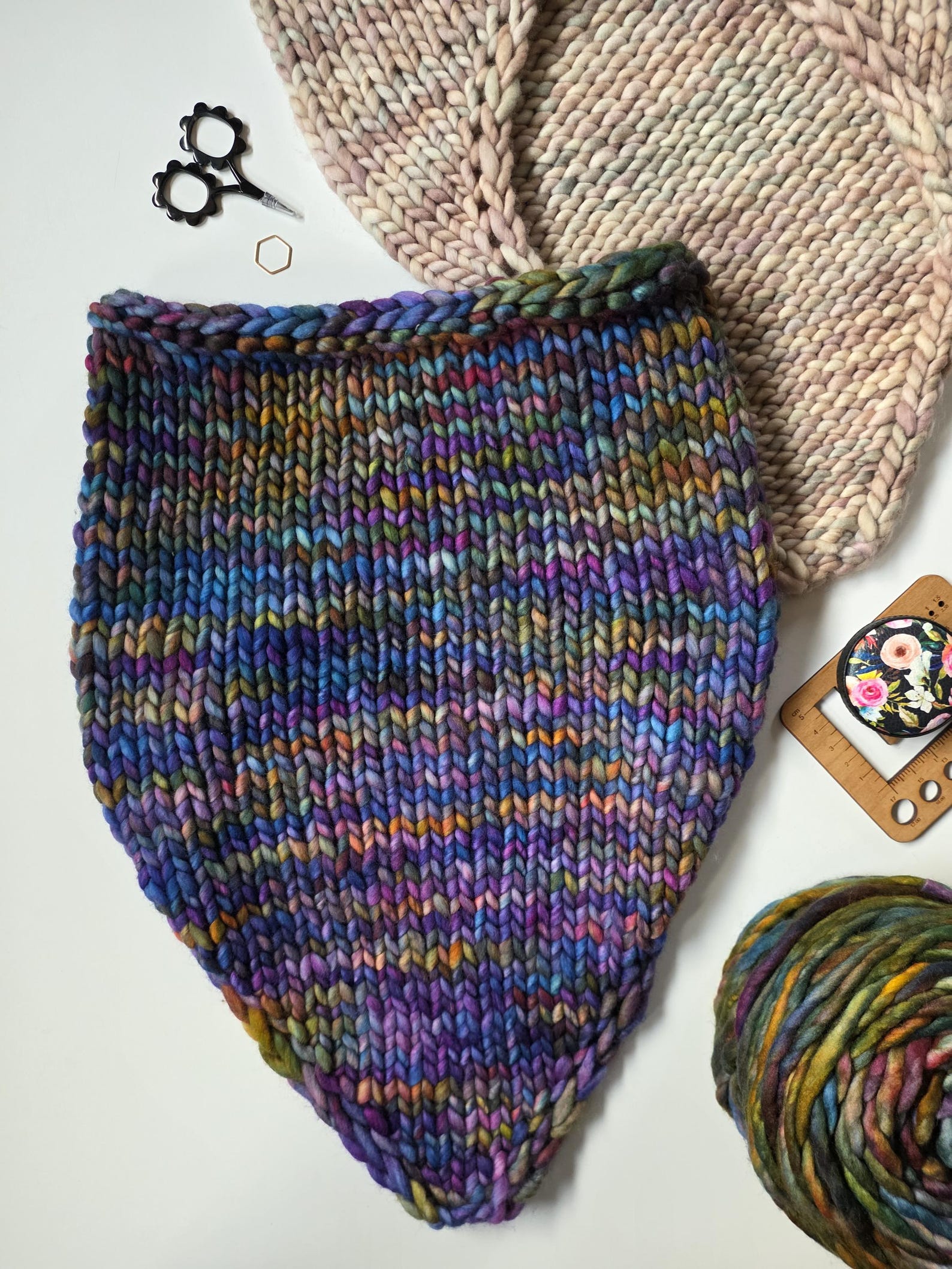 KNITTING PATTERN - the Basalt Bandana Cowl, Super Bulky Knit Neck Scarf ...