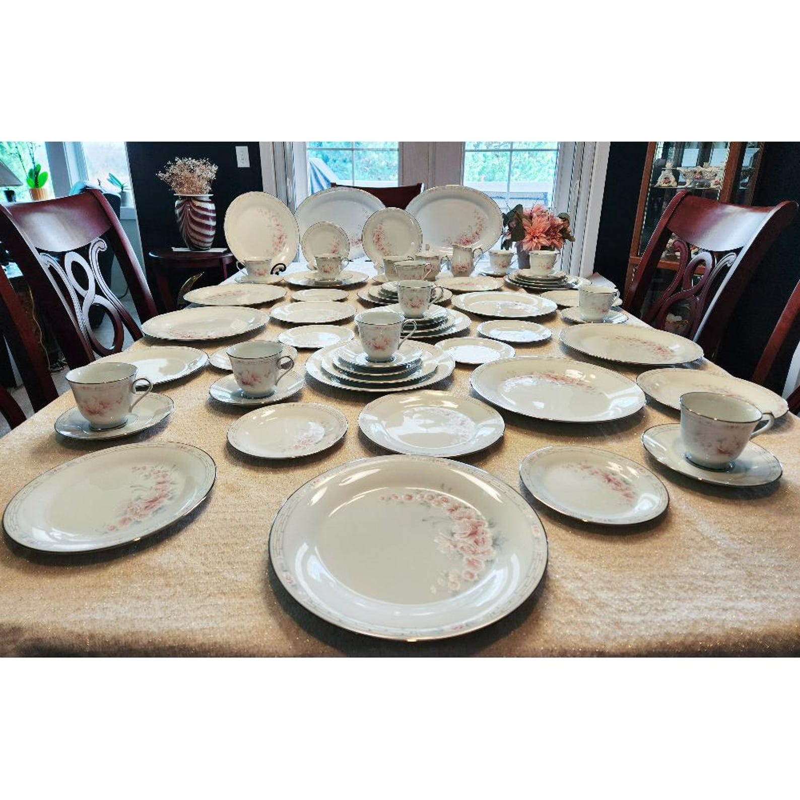 Beautiful, Stunning Noritake Carthage Pattern Dinnerware Set. 6 Place ...
