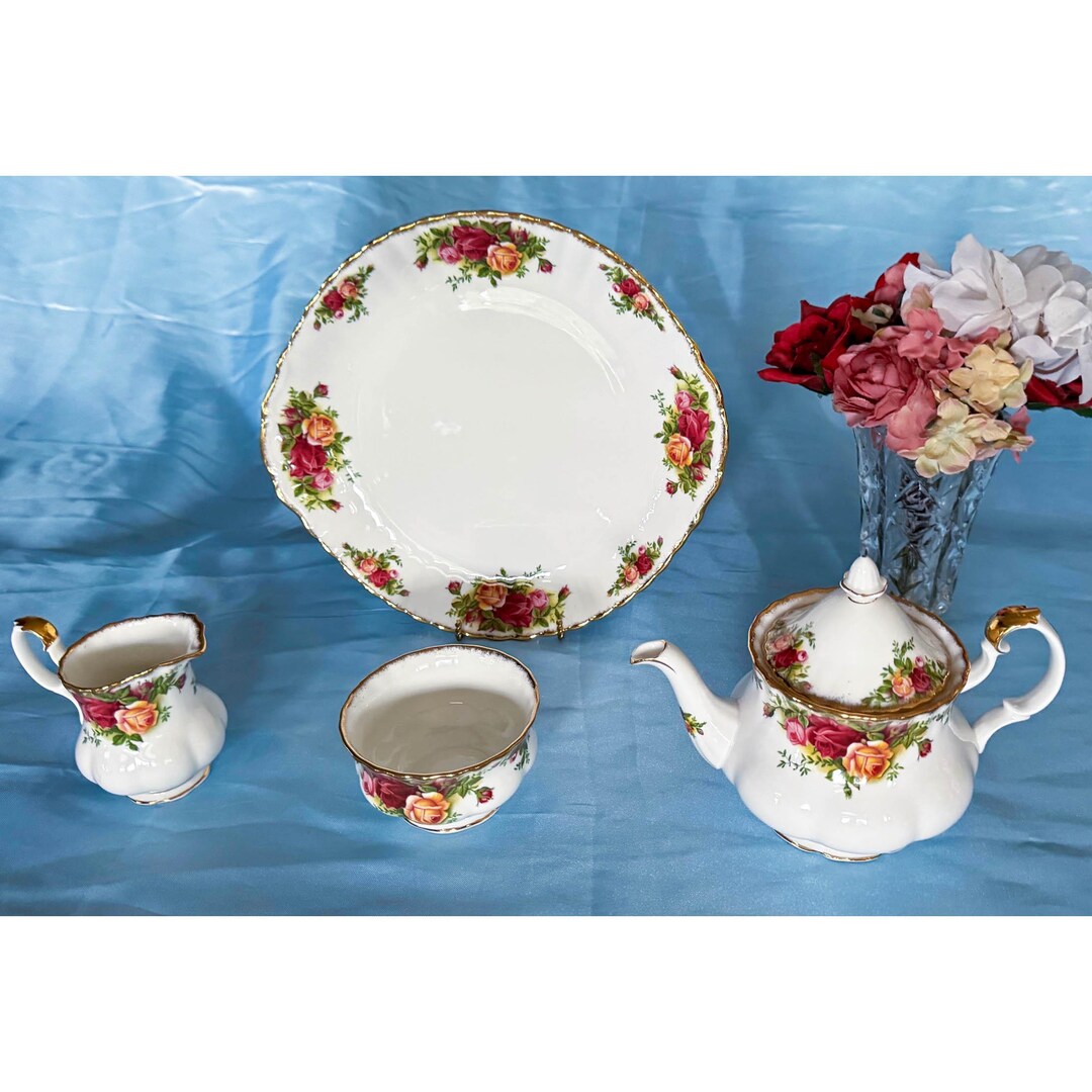 Beautiful Royal Albert Old English Roses Tea Set With Handled Cake ...