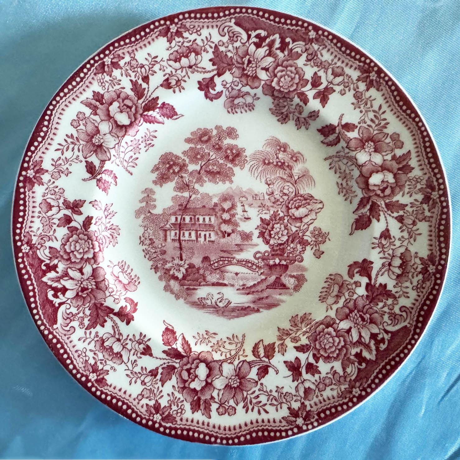 Royal Staffordshire Tonquin Red Dinnerware Set. Clarice Cliff Design ...