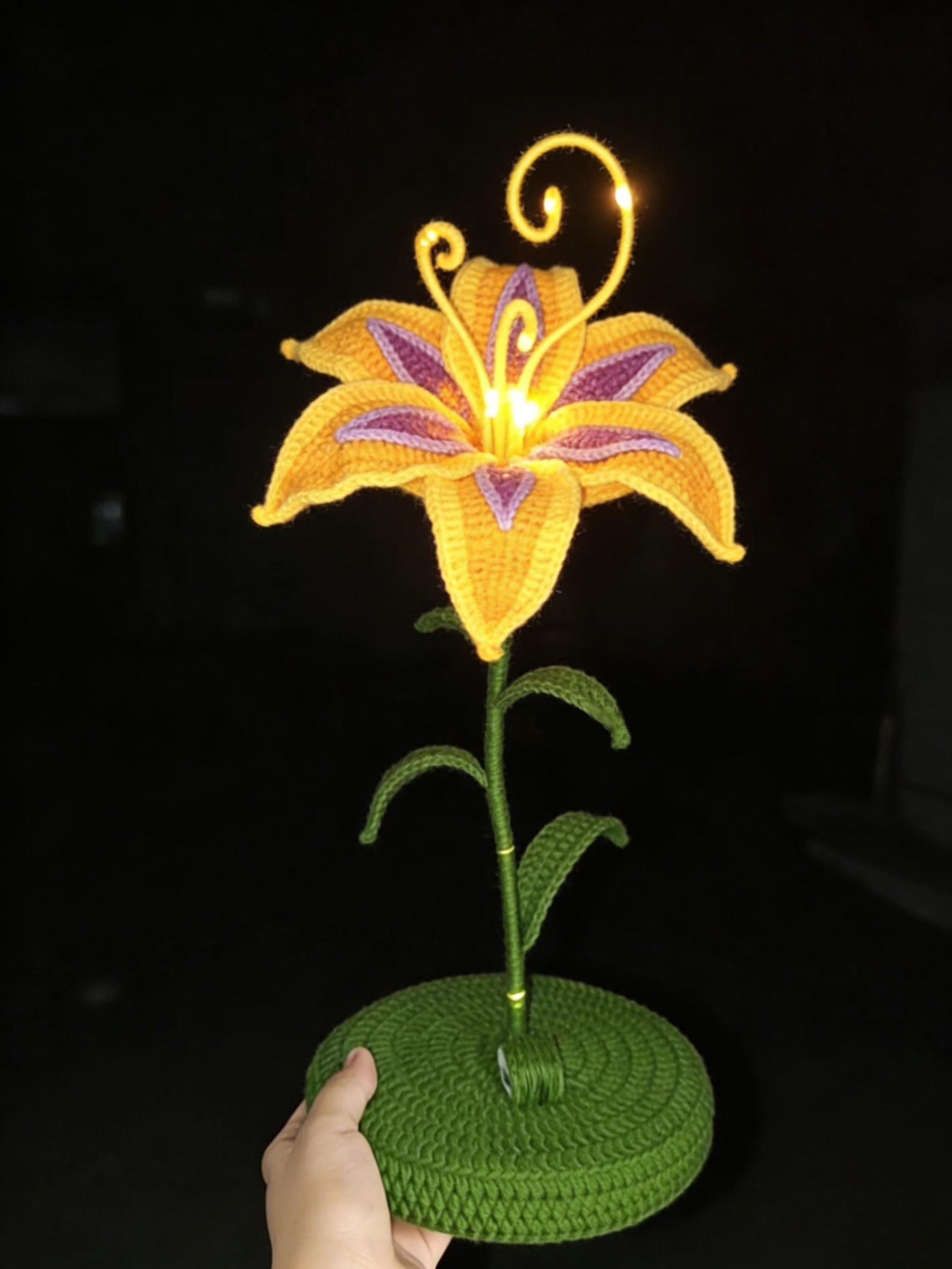 Handmade Sundrop Flower Lamp: Crochet Cotton Rapunzel Flower LED ...