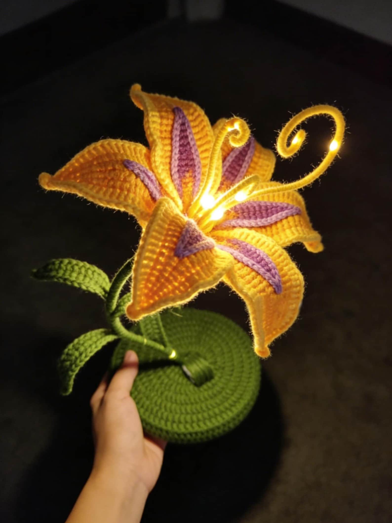 Handmade Sundrop Flower Lamp: Crochet Cotton Rapunzel Flower LED ...