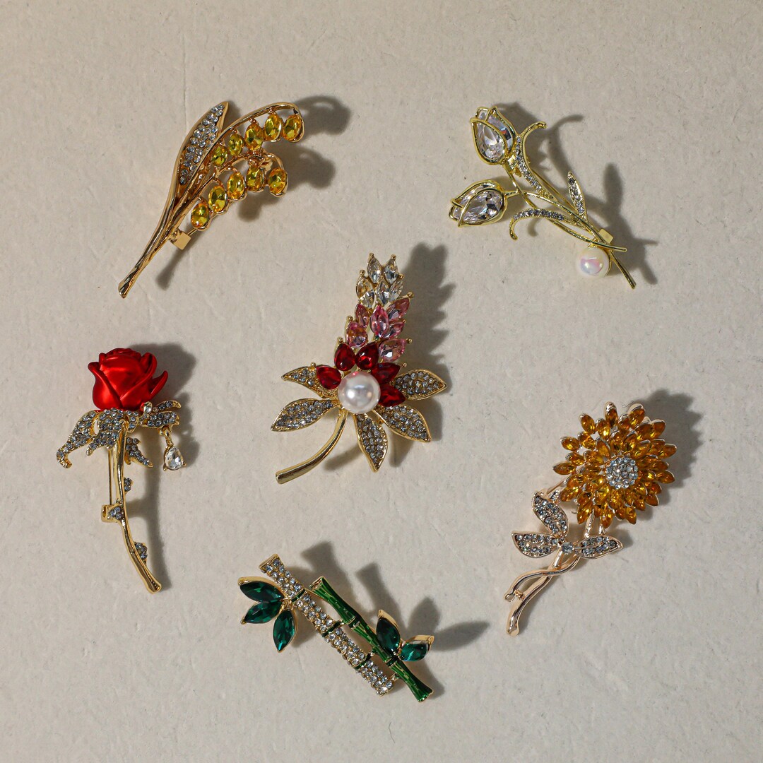 Personalized Birth Flower Brooch, Vintage Enamel Brooch, Flower Brooch ...