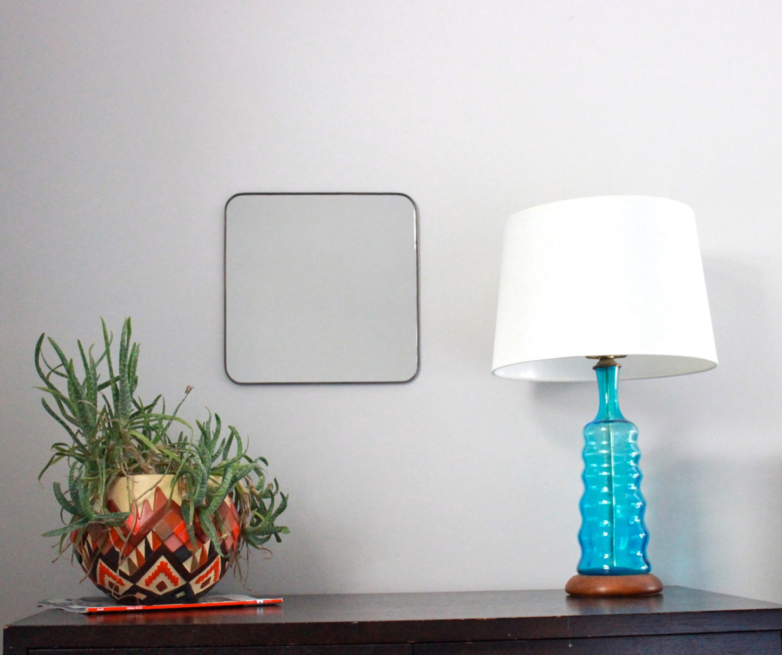 Square Wall Mirror With Rounded Corners Cube Shaped Plain Simple Accent ...