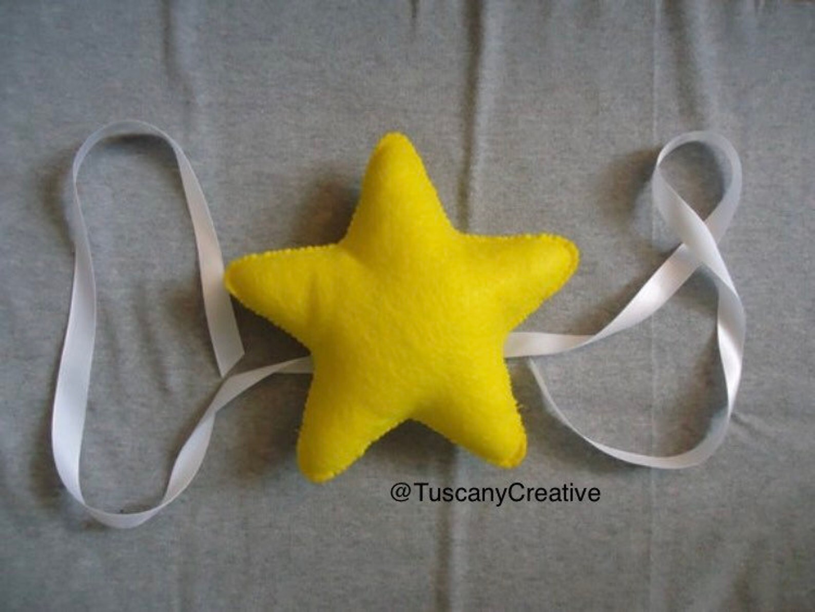 Star Christmas Tree Topper in Yellow Felt | Etsy