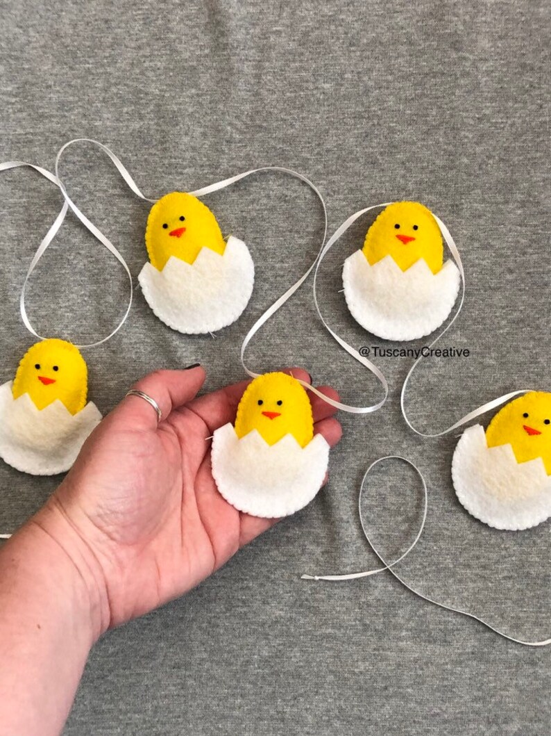 Easter Decor Chick Garland for Easter in Felt | Etsy