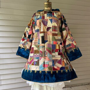 Crazy Quilt Jumper With Hood / Antique Quilt / Dolman Sleeve ...