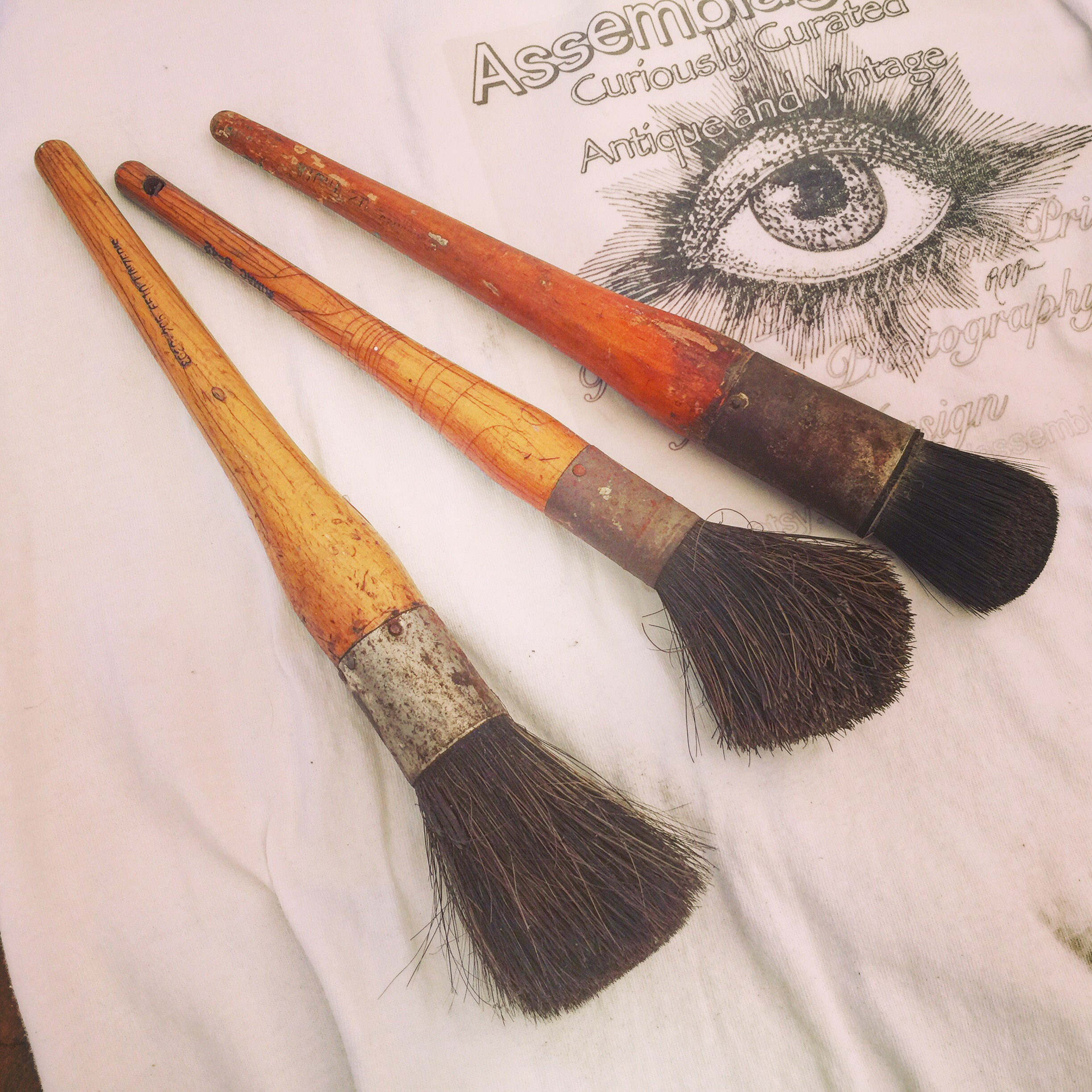 Vintage Paint Brushes / Wooden Handles / Hardwood Handled | Etsy