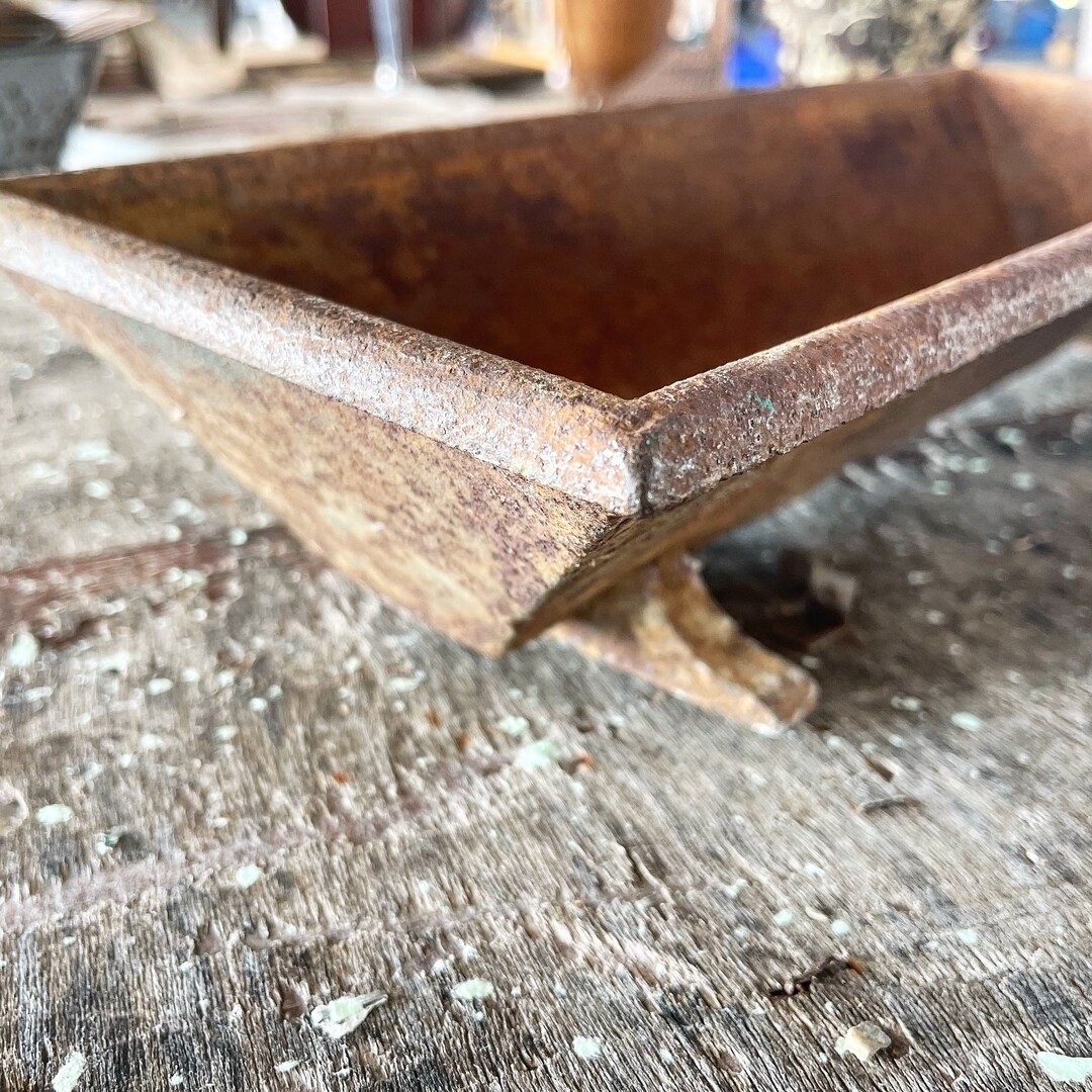 Cast Iron Trough / 18” X 7.5” X 3.5” - Etsy