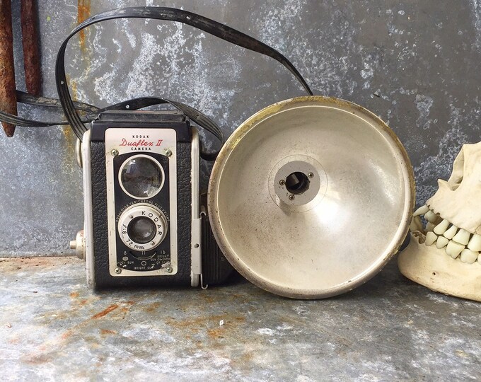 Kodak Camera / Box Camera / Vintage Camera / 1940's - Etsy