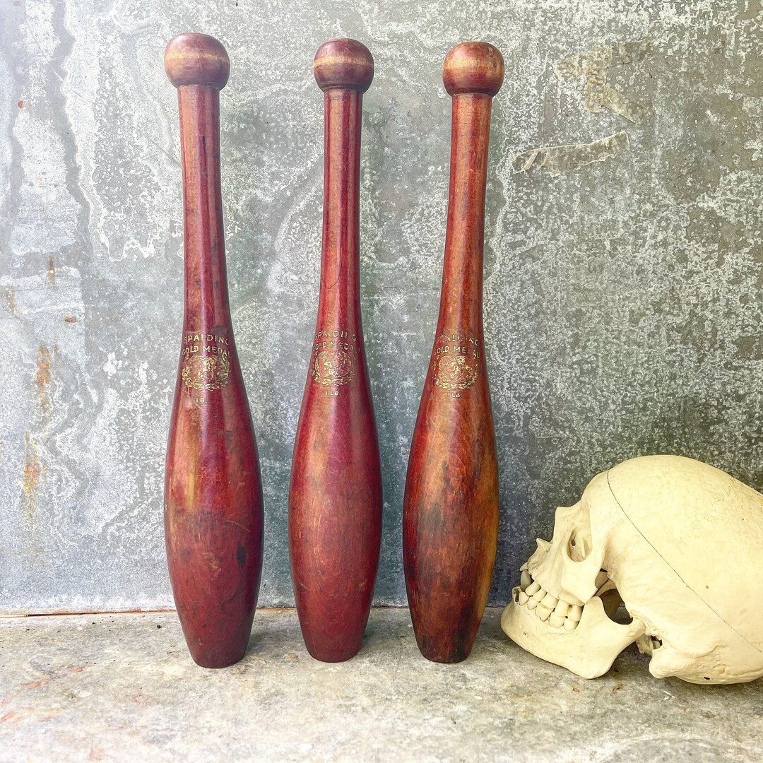 Indian Clubs / Wooden Exercise Pins / Spaulding Gold Medal / 1lb ...