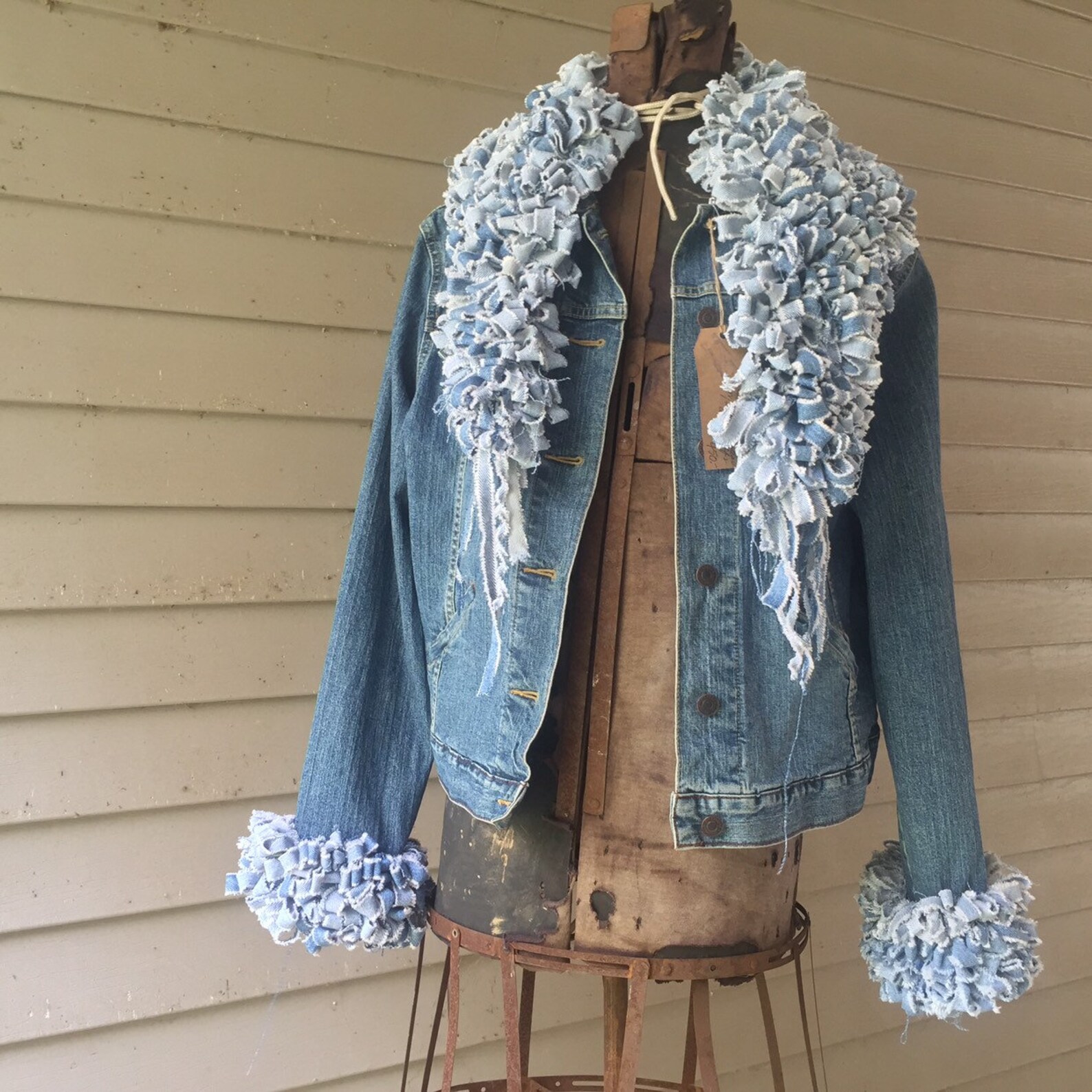 Denim Jacket / Finge Shaw Collar / Vintage Levi / Fringe Cuffs - Etsy