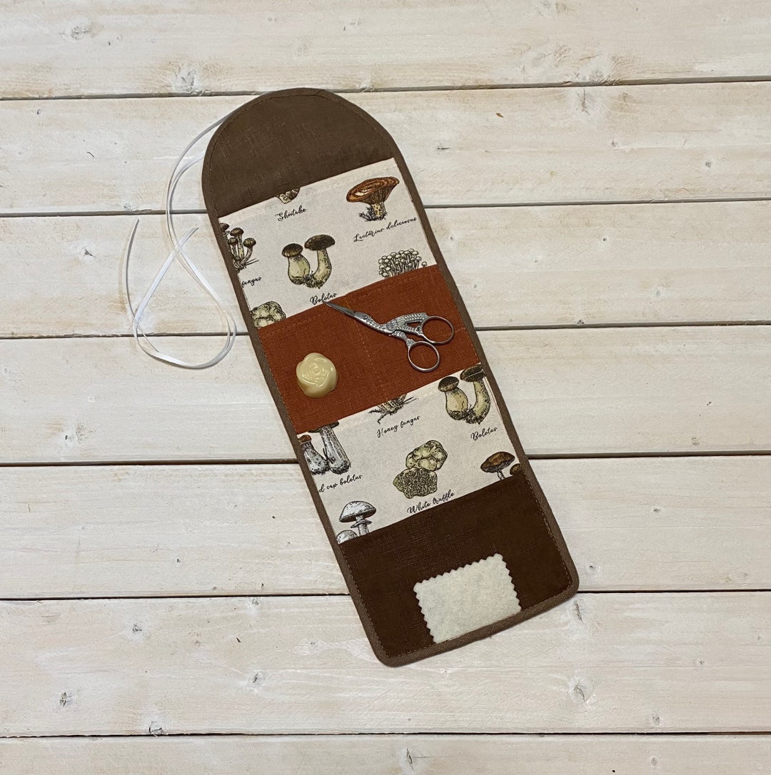 18th Century Housewife, Hussif, Sewing Kit, Mushroom Fabric - Etsy