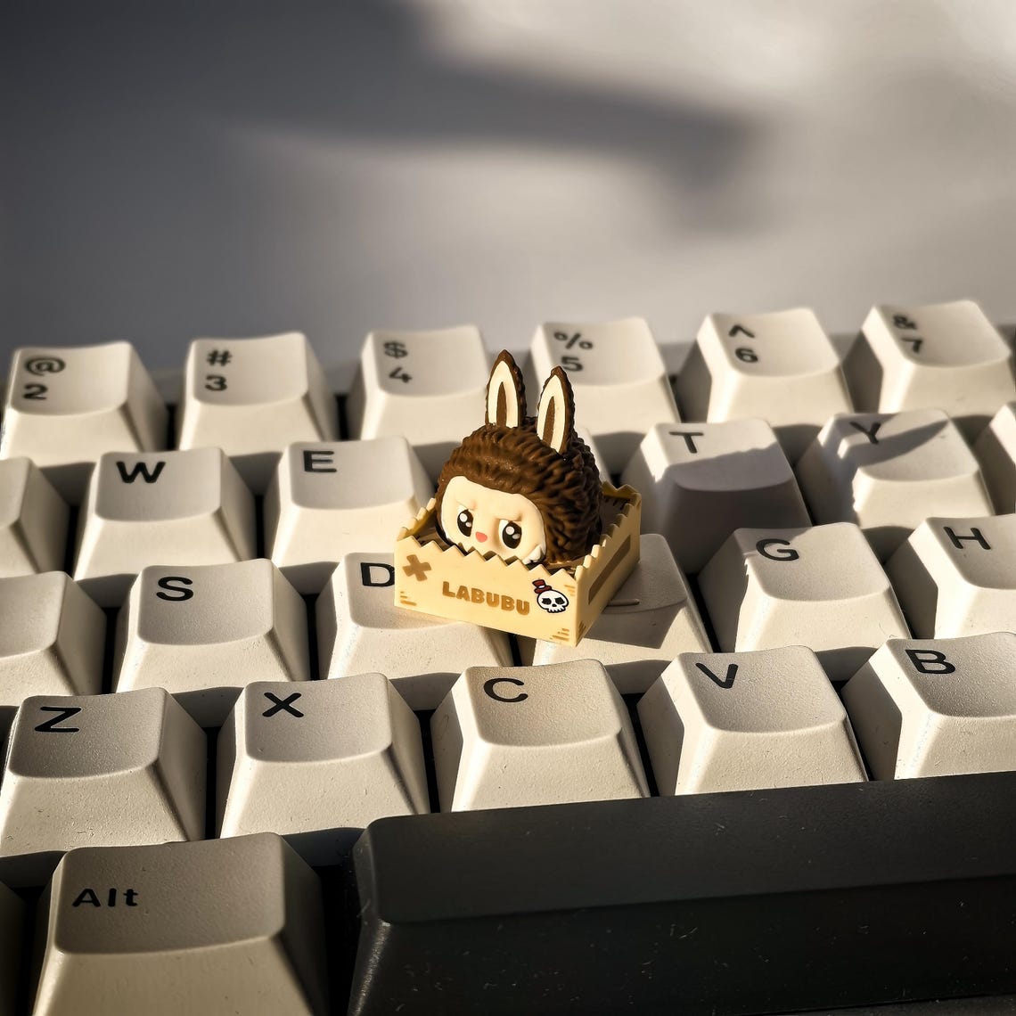 Labubu Artisan Keycap，custom Cute Resin Keycap， Anime Keyboard Cap ...