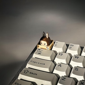 Labubu Artisan Keycap，custom Cute Resin Keycap， Anime Keyboard Cap ...