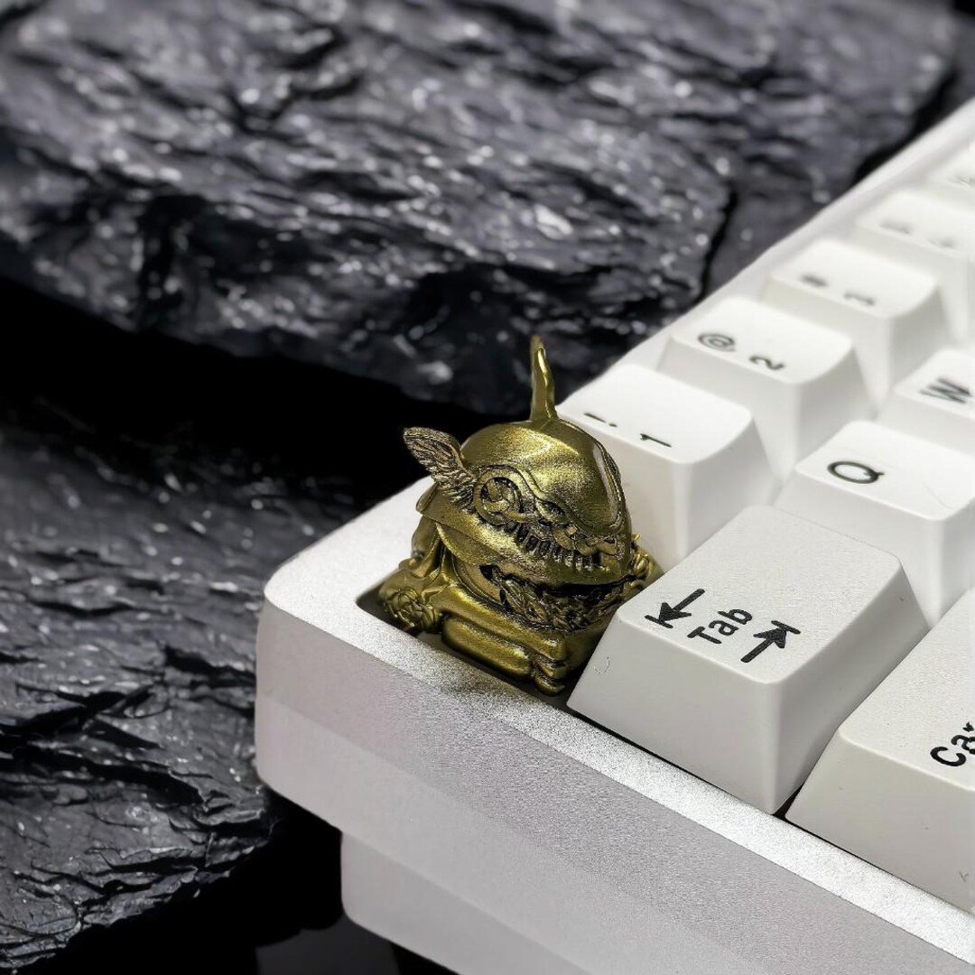 Helmet of the Malenia Artisan Keycap，custom Resin Keycap，gaming Keycap ...