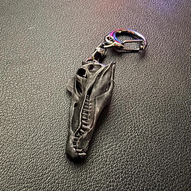 Spinosaurus | Resin Keychain Skull Replica - Etsy