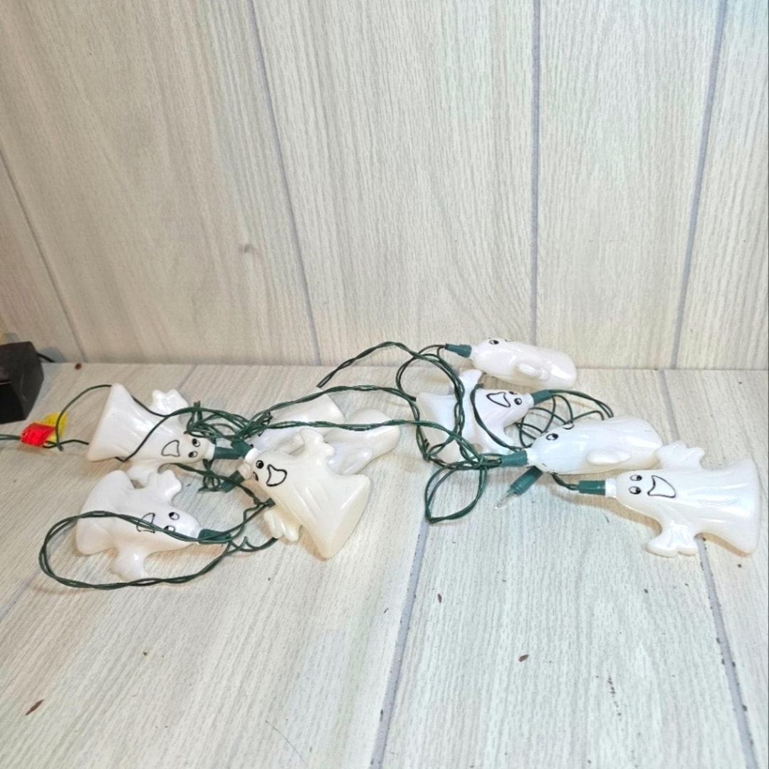 Vtg Blow Mold Scary/happy Ghost String Lights Halloween Decorations - Etsy