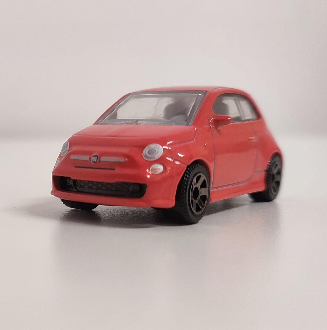 Fiat 500 Turbo Keychain Diecast Mini Toy Car Key Keychain Gift for Car ...