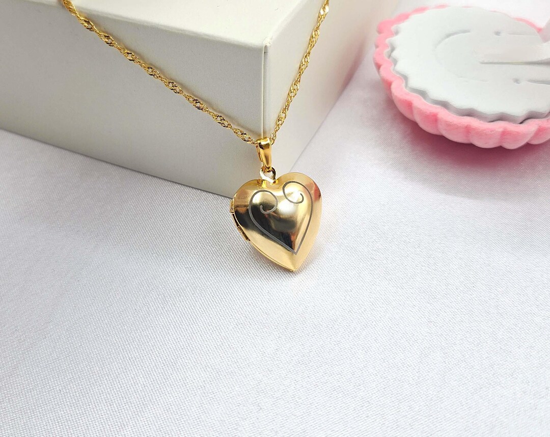 Princess Clara Necklace, Princess Clara Heart Locket Necklace, Photo ...