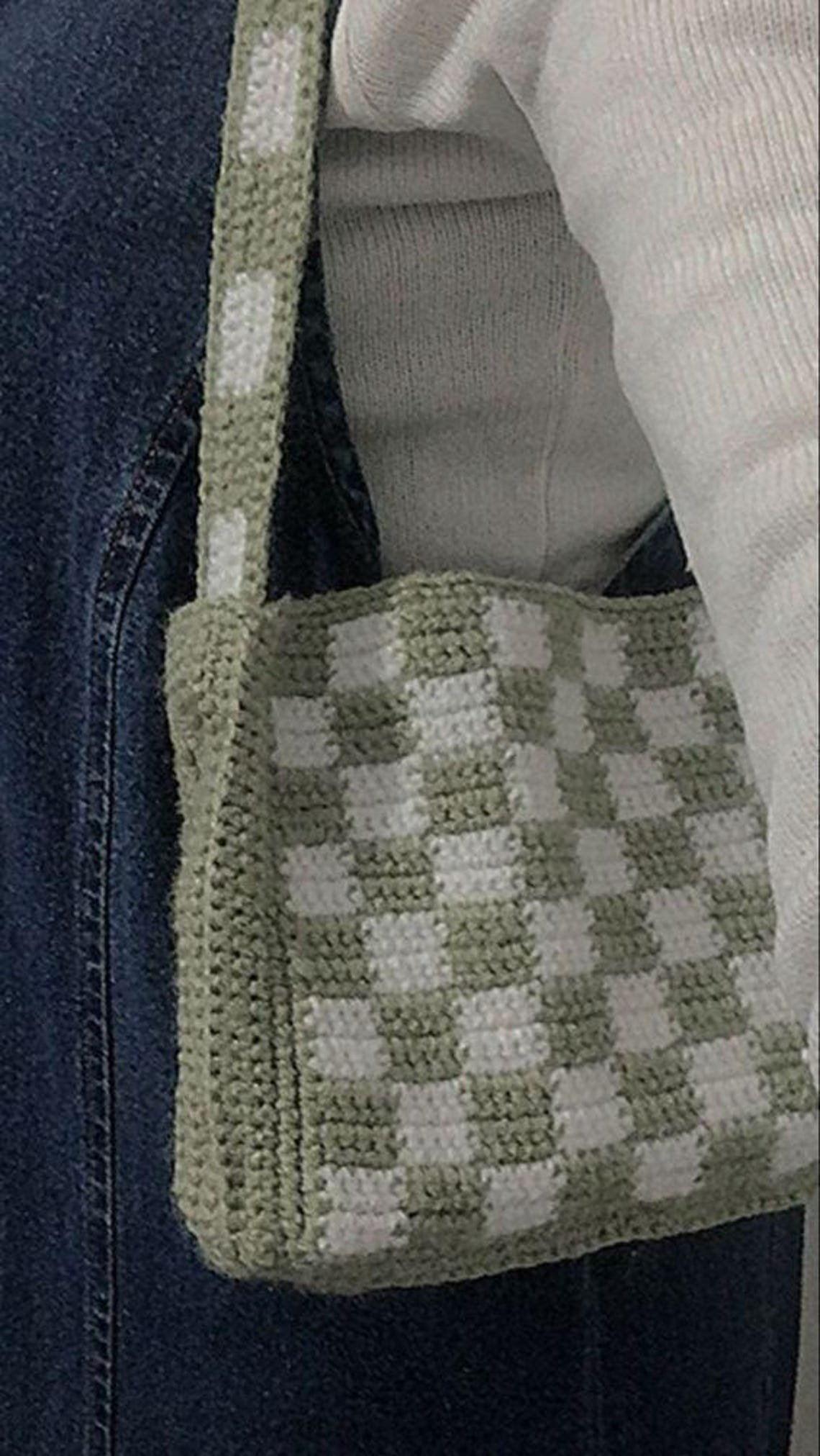 Charming Checkered Crochet Tote: Easy Pattern for a Stylish Carry-all ...
