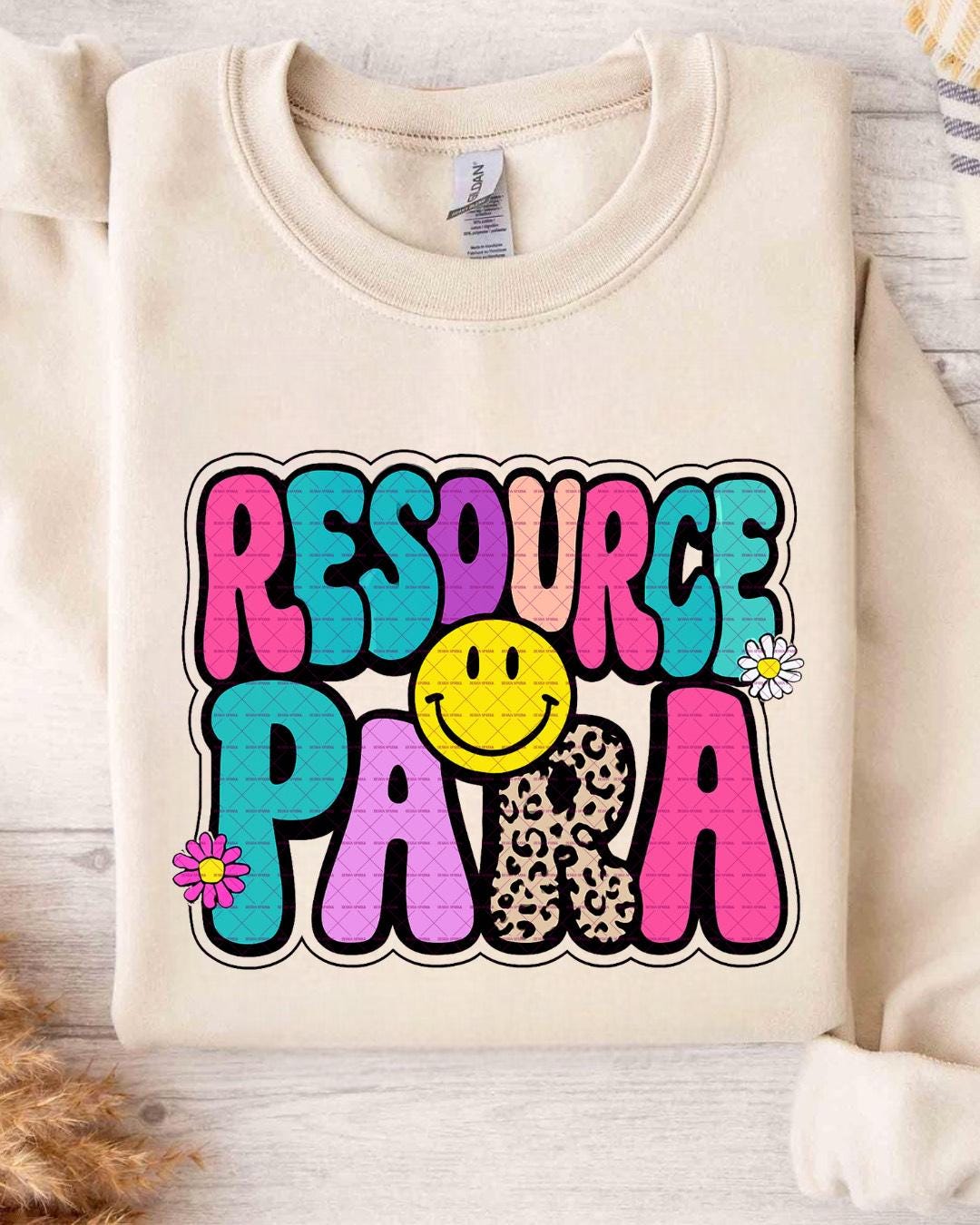 Retro Resource Para Png, Leopard Print Smiley Face Teaching Assistant ...