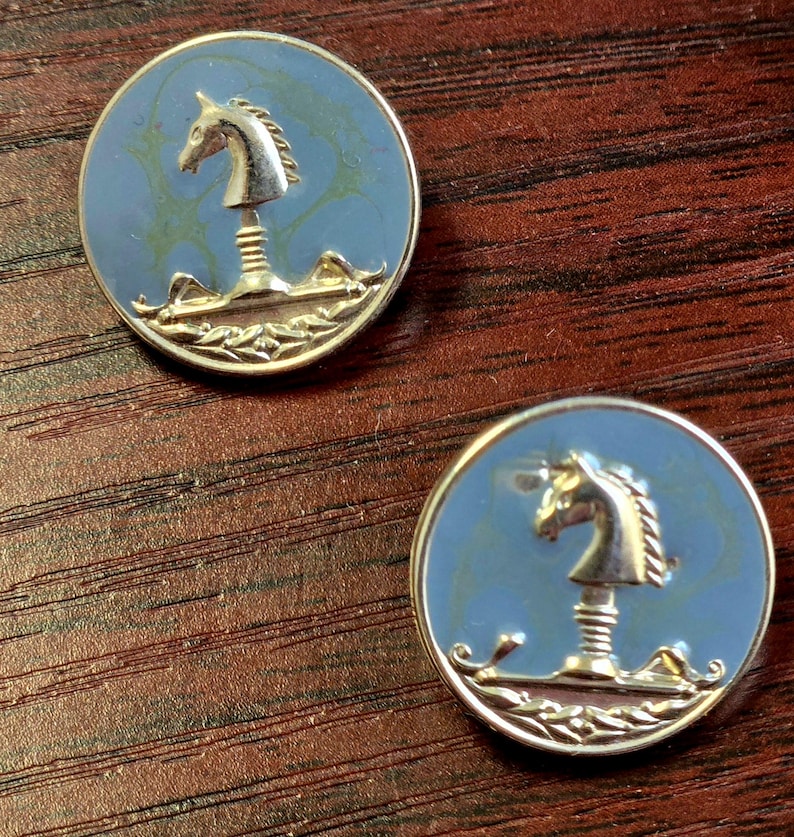 Vintage-style Horse Head Buttons, Equestrian Buttons, the Knight ...