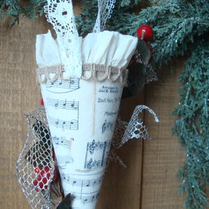 Christmas Tussie Mussie, Vintage Style Candy Container, Cone Ornament ...