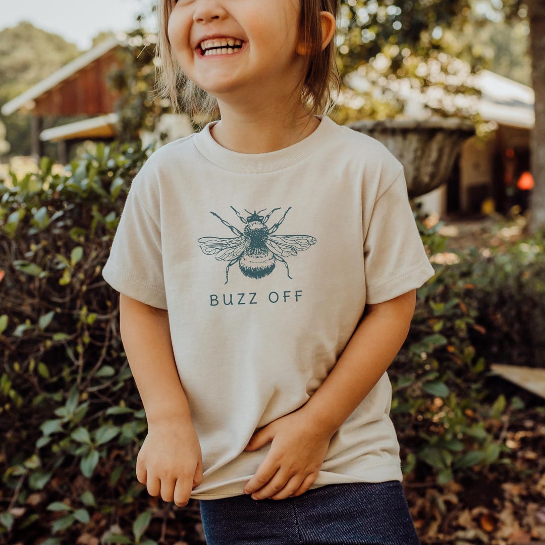 Funny Bug Kid Shirt Youth Vintage Bee Bug Lover Tee Cute Insect Child ...