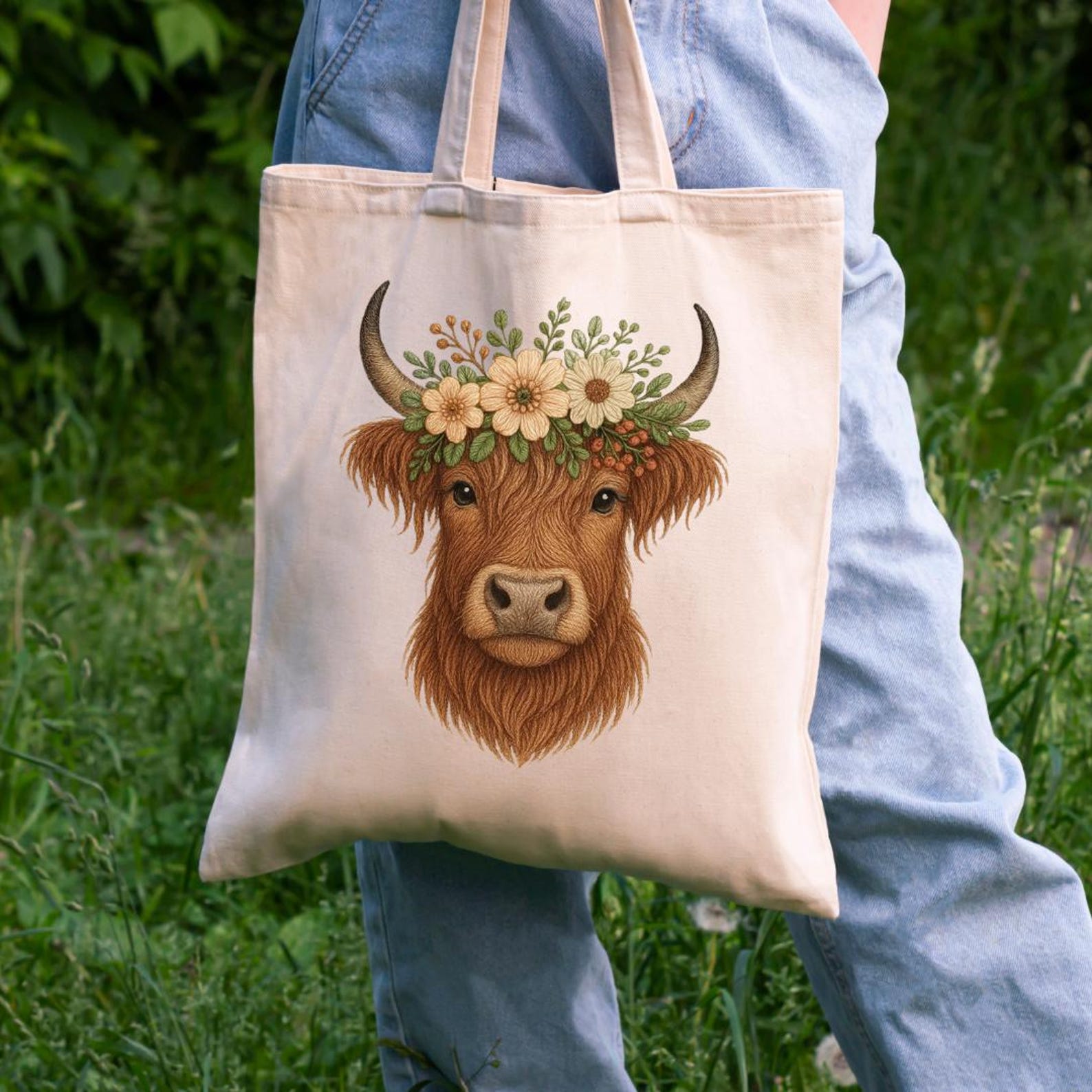 Highland Cow Embroidery Design: Realistic Animal Pattern (digital ...