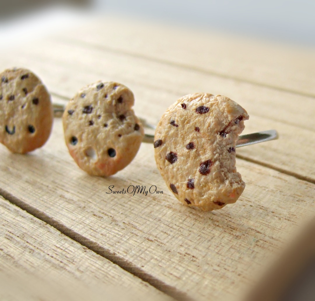 Chocolate Chip Cookie Ring - Kawaii or Realistic - Choose Your Style ...
