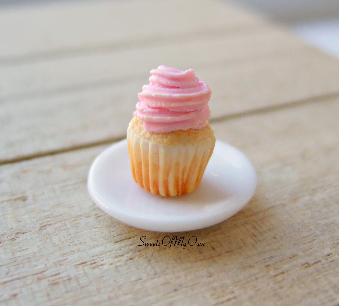 Miniature Pink Cupcakes Dolls House Miniature Food Bakery - Etsy