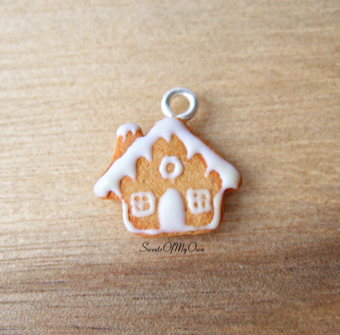 Gingerbread Man House (small) - Necklace/charm - Winter/christmas ...