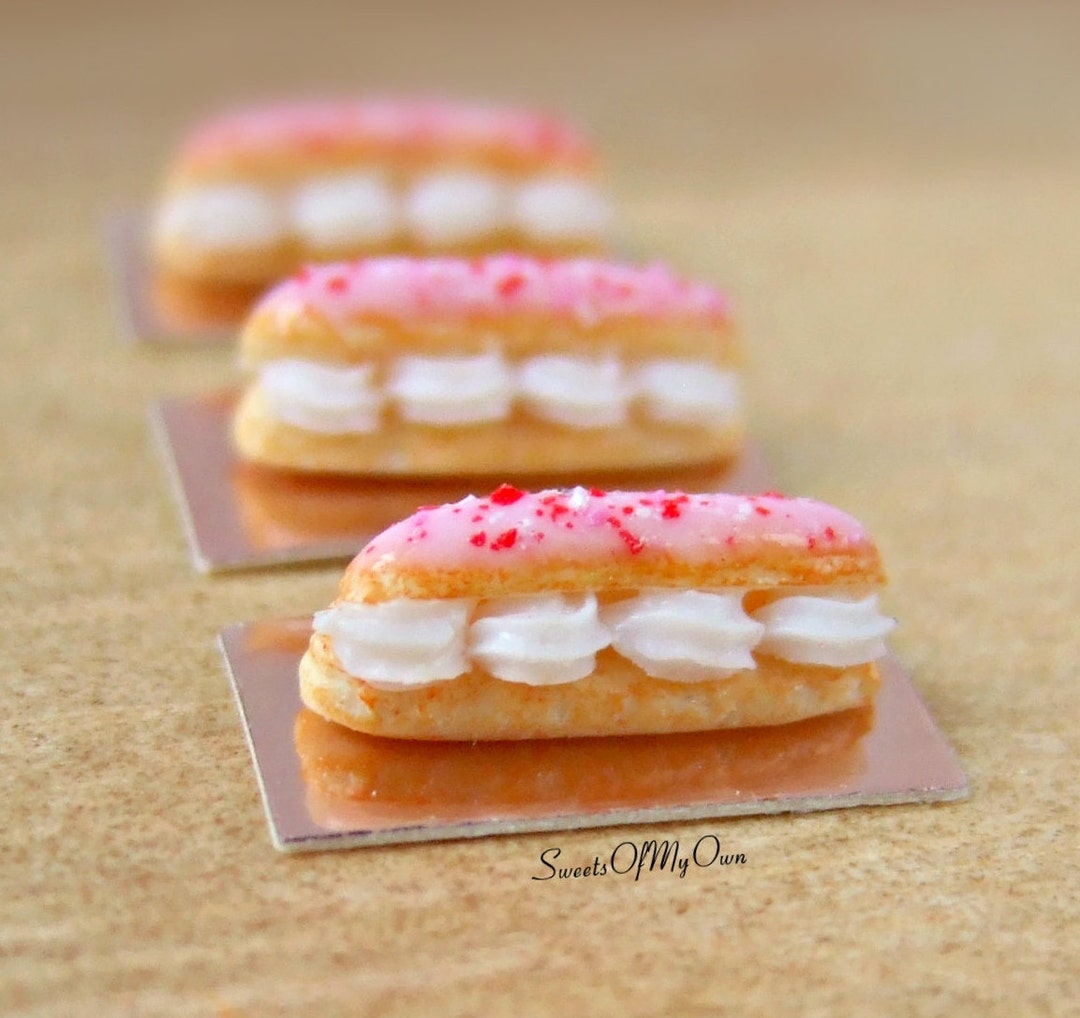 Miniature Pink Iced Eclair Cream Filled - Dolls House Bakery Food, 1:12 ...