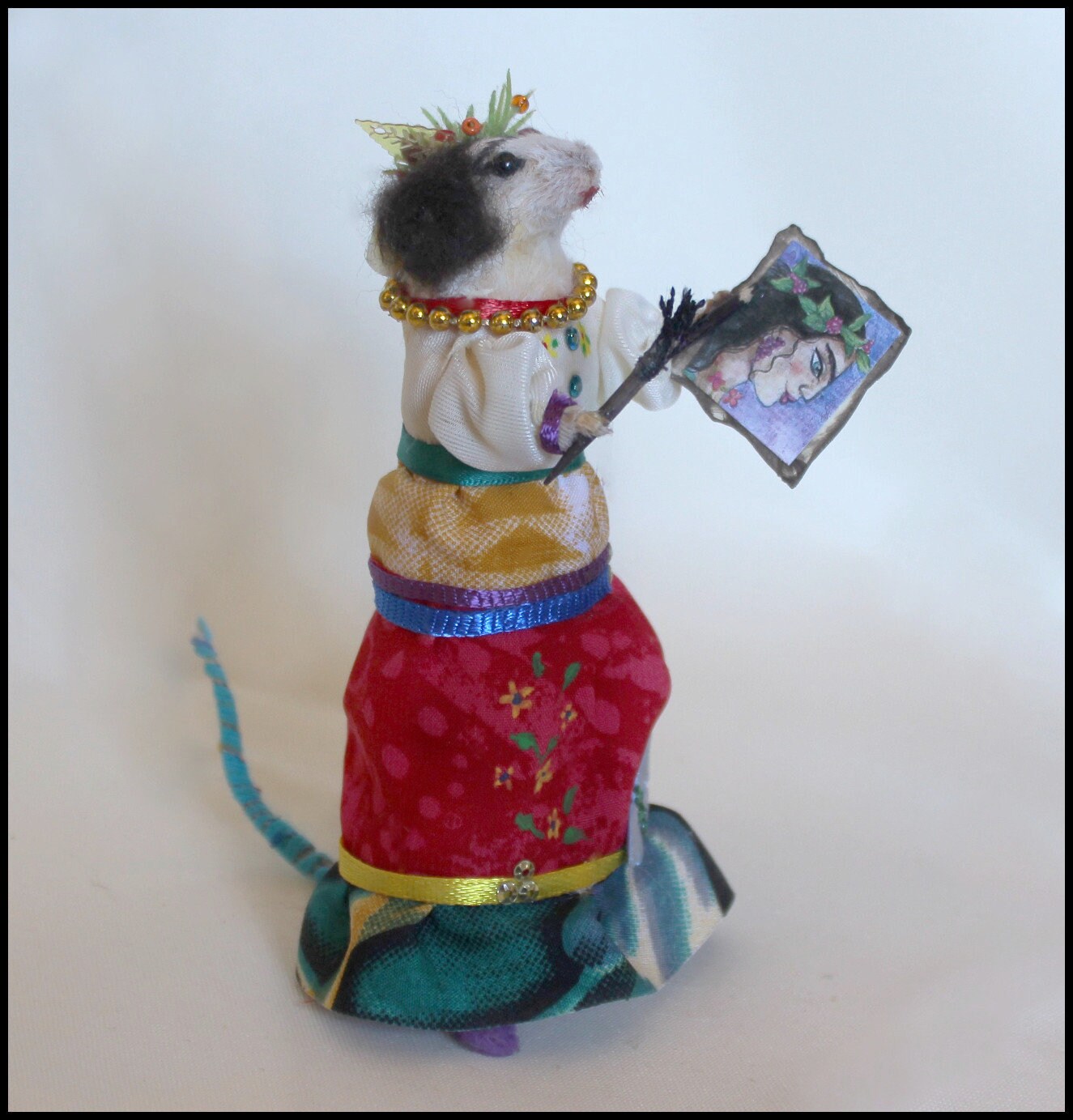 Taxidermy Mouse Artist, Ethical Taxidermy Creepy Weird Art, Dark Art ...
