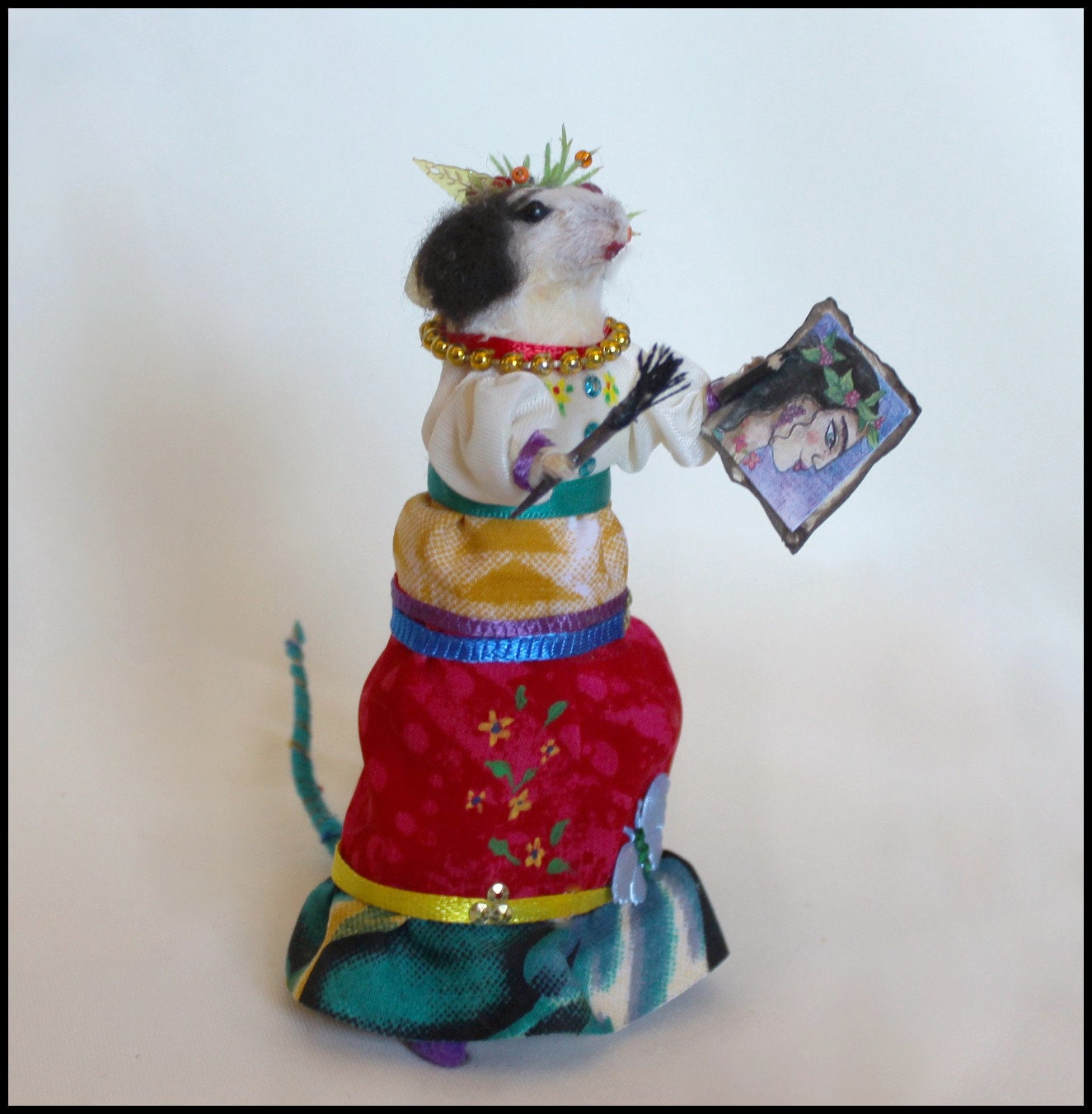 Taxidermy Mouse Artist, Ethical Taxidermy Creepy Weird Art, Dark Art ...