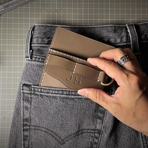 Leathercraft for Beginners: DIY Personalized Pocket Protector (easy ...