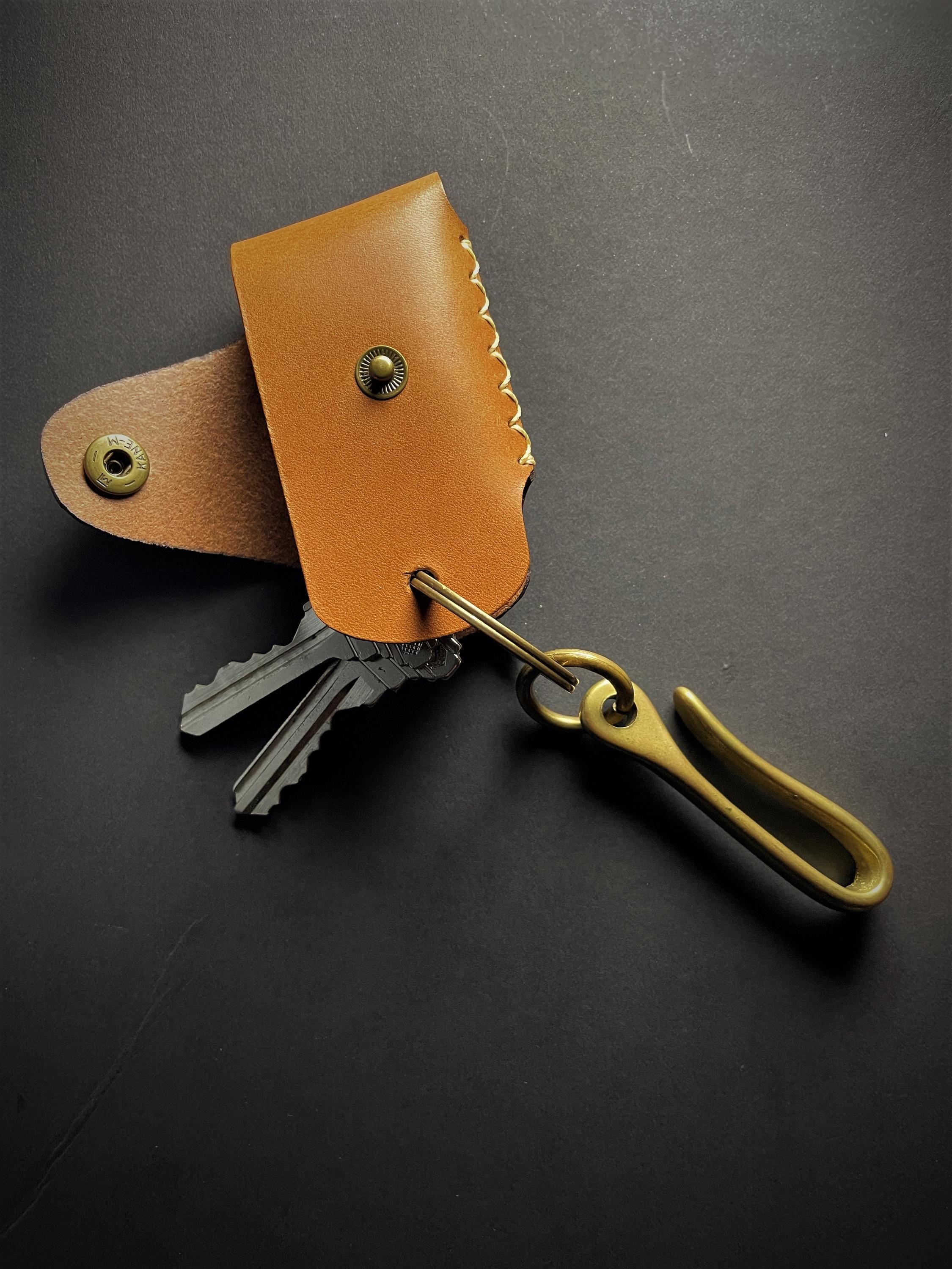 Easy Leathercraft Keyring Pattern: Custom Initial Key Fob Laether ...