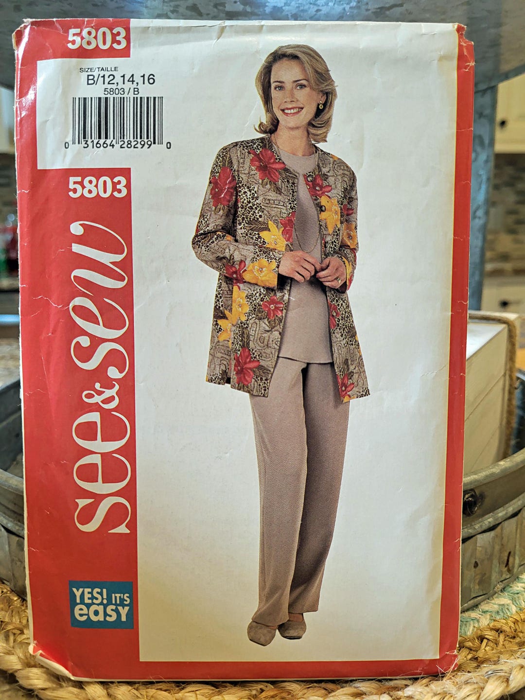 2001 BUTTERICK Pattern 5803 - See & Sew - UNCUT and Factory FOLDED ...