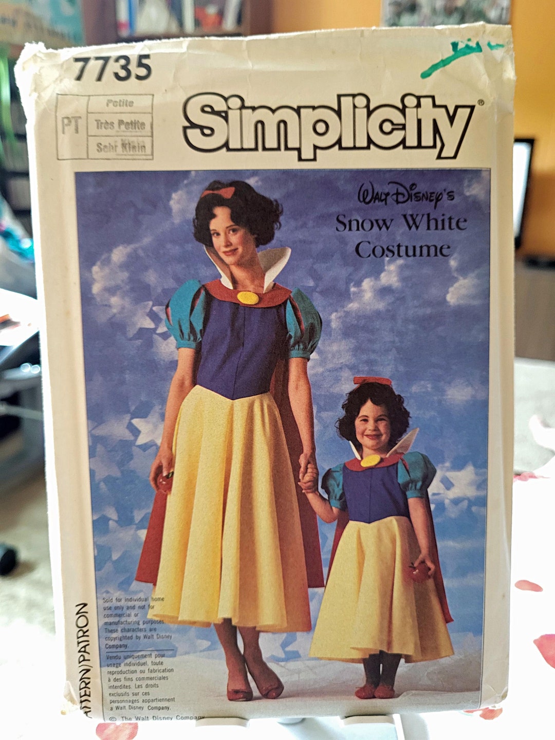 1986 Vintage SIMPLICITY 7735 - Walt Disney Snow White Costume - UNCUT ...