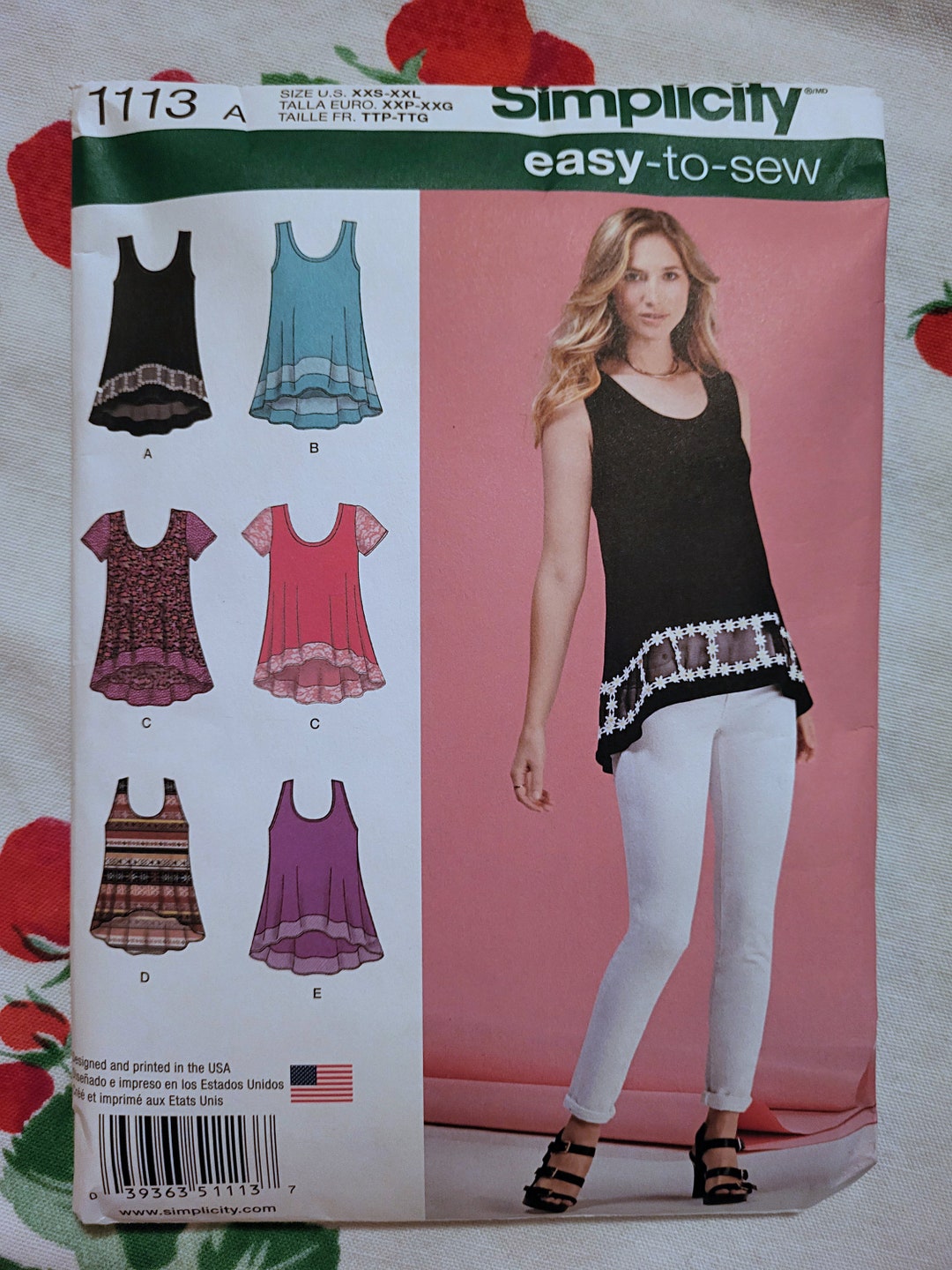 2015 SIMPLICITY Pattern 1113 - Easy-to-sew Misses' Knit Tops With Trim ...