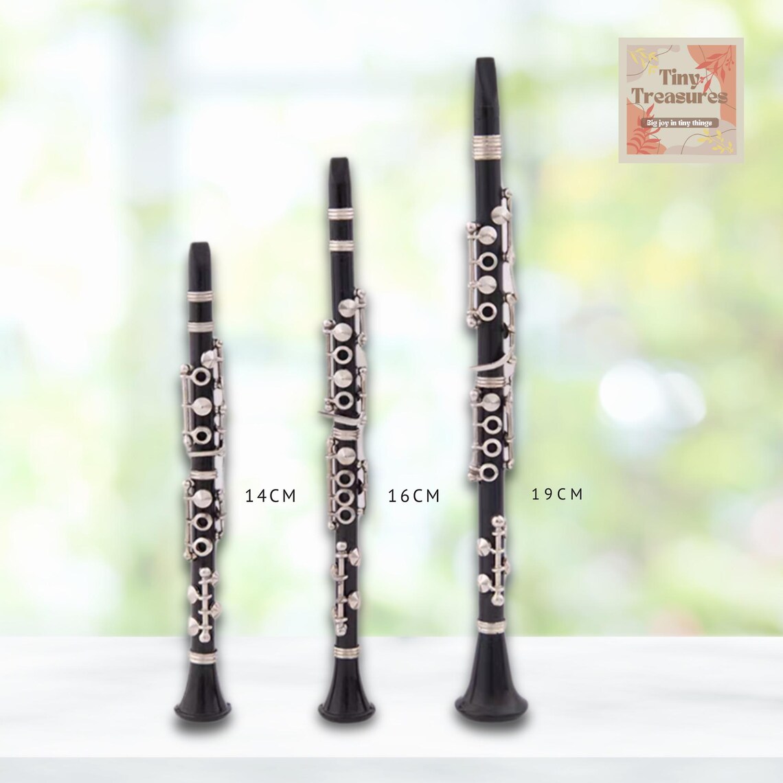 Miniature Clarinet With Stand / Case – Perfect Gift for Musicians ...