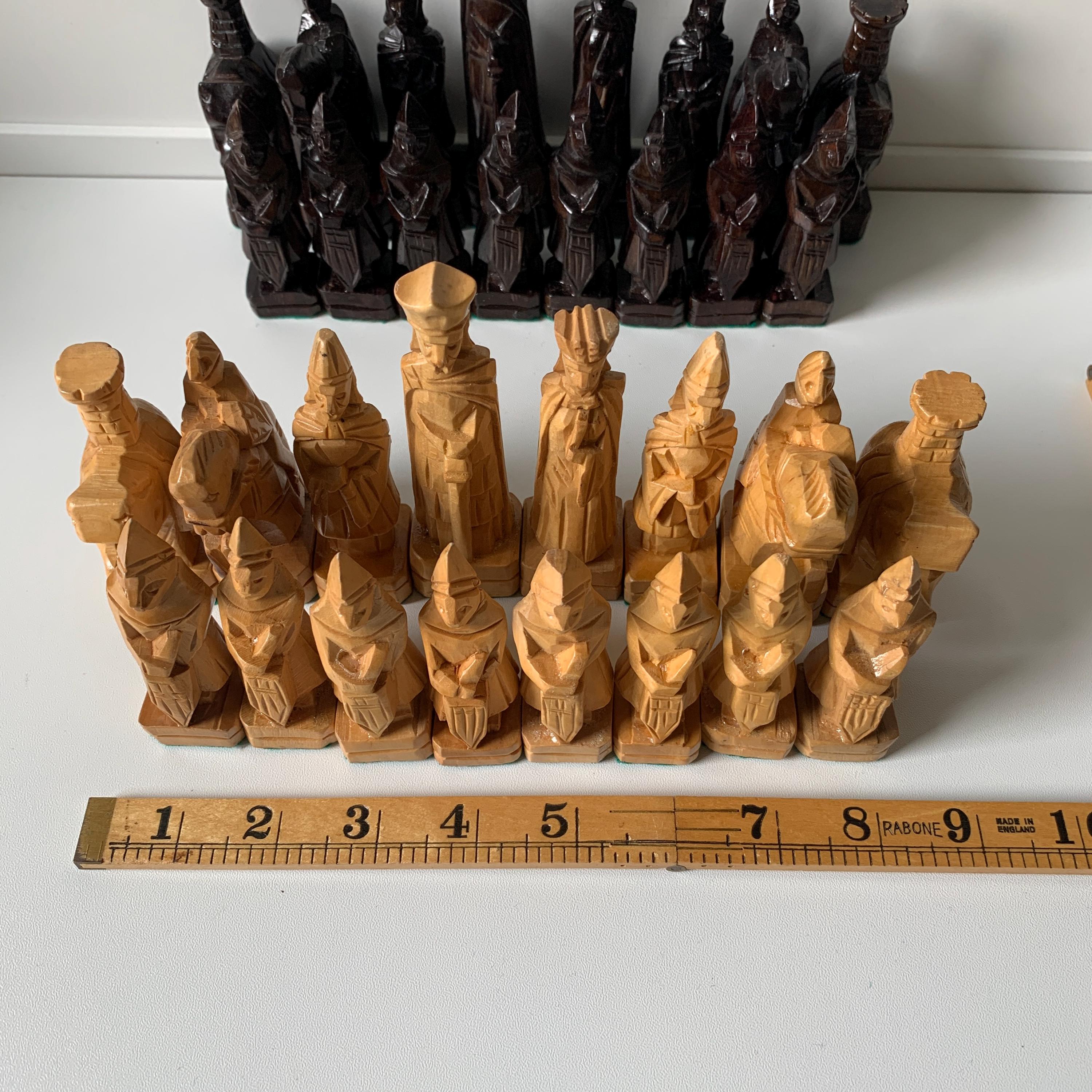 Vintage 1970s Hand Carved Wood Chess Set – 15th Century Florentine ...